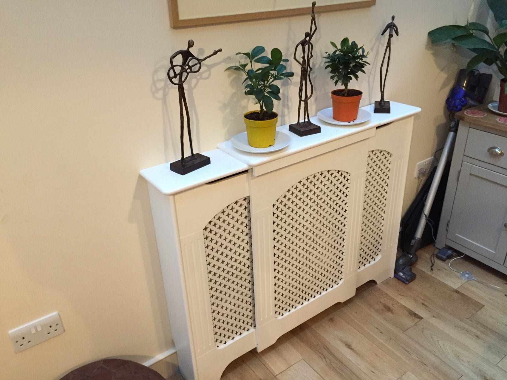 How to install Radflek radiator reflectors - TheEcoStore